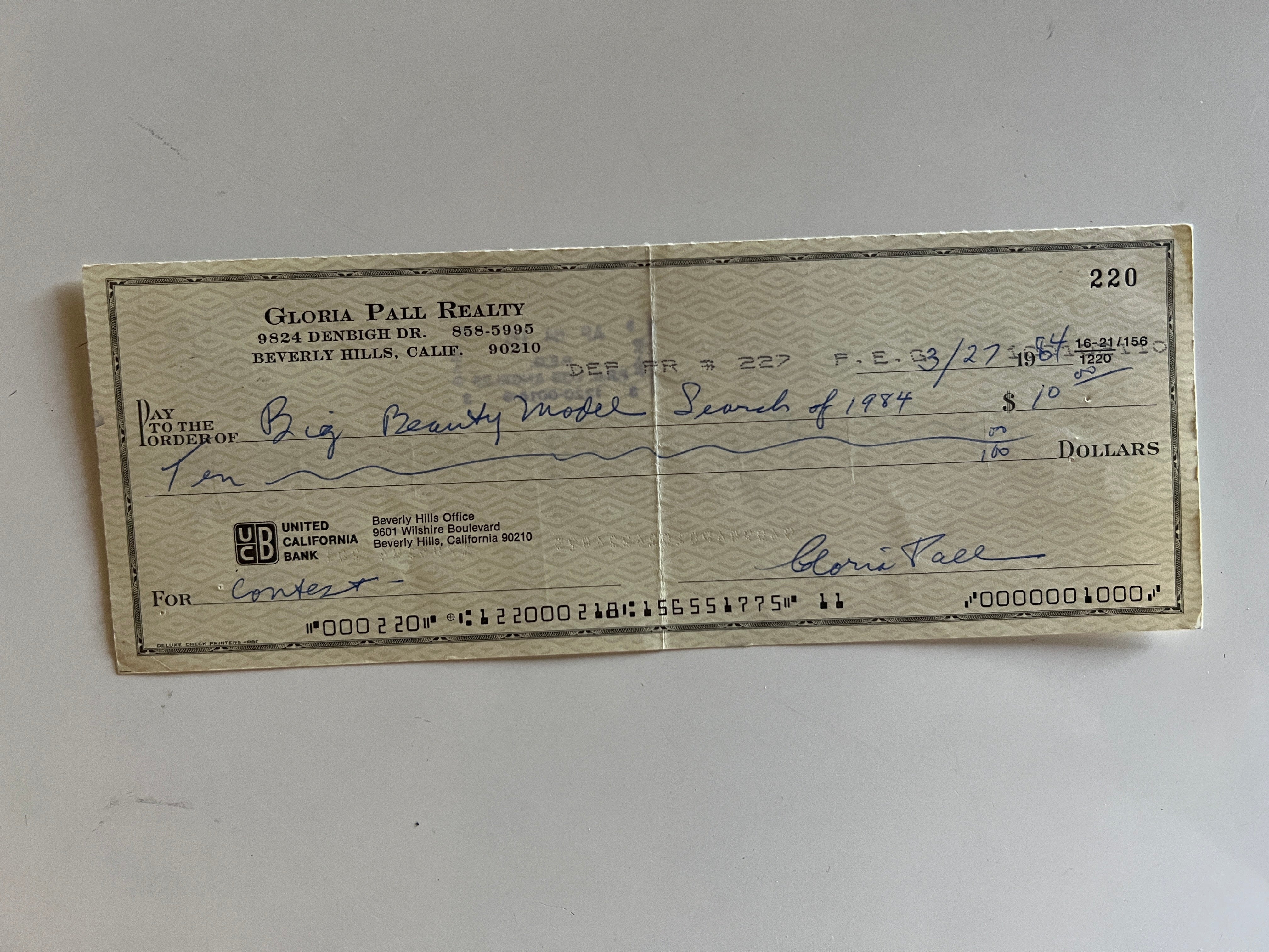 Gloria Pall signed check – Cool Stuff PD