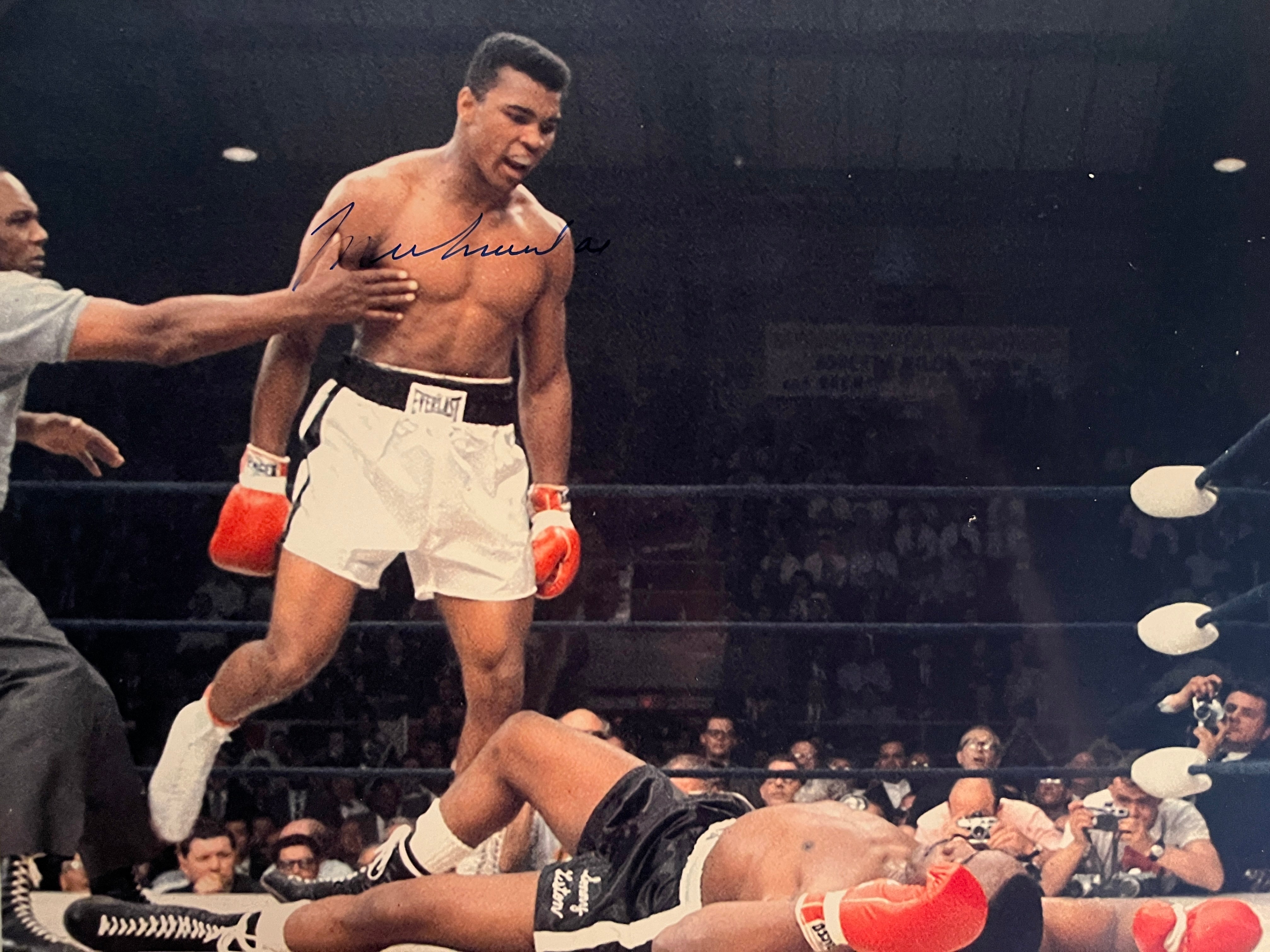 Muhammad Ali signed photo – Cool Stuff PD